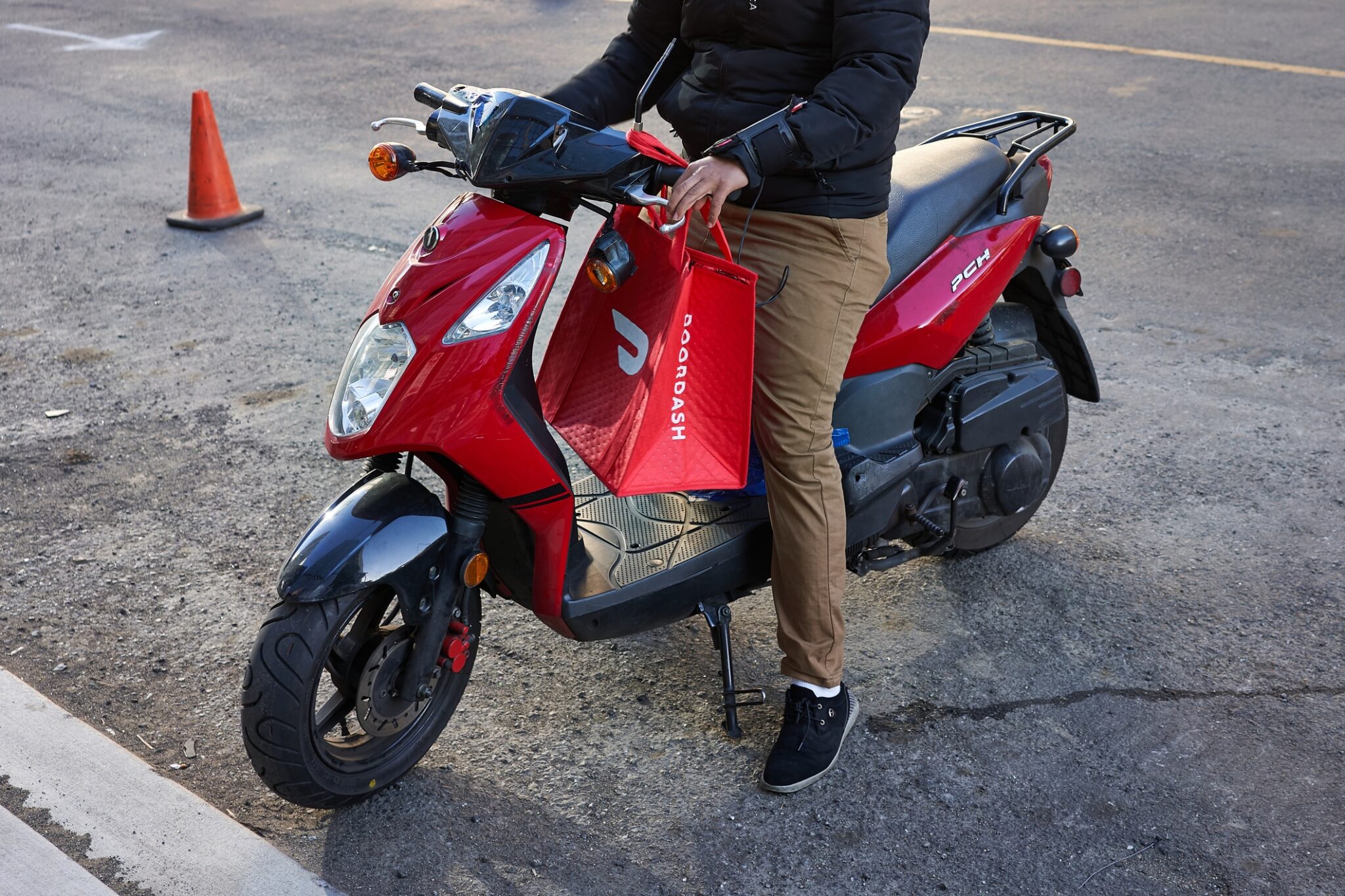Be a DoorDash driver: How to get started - Brigit Blog