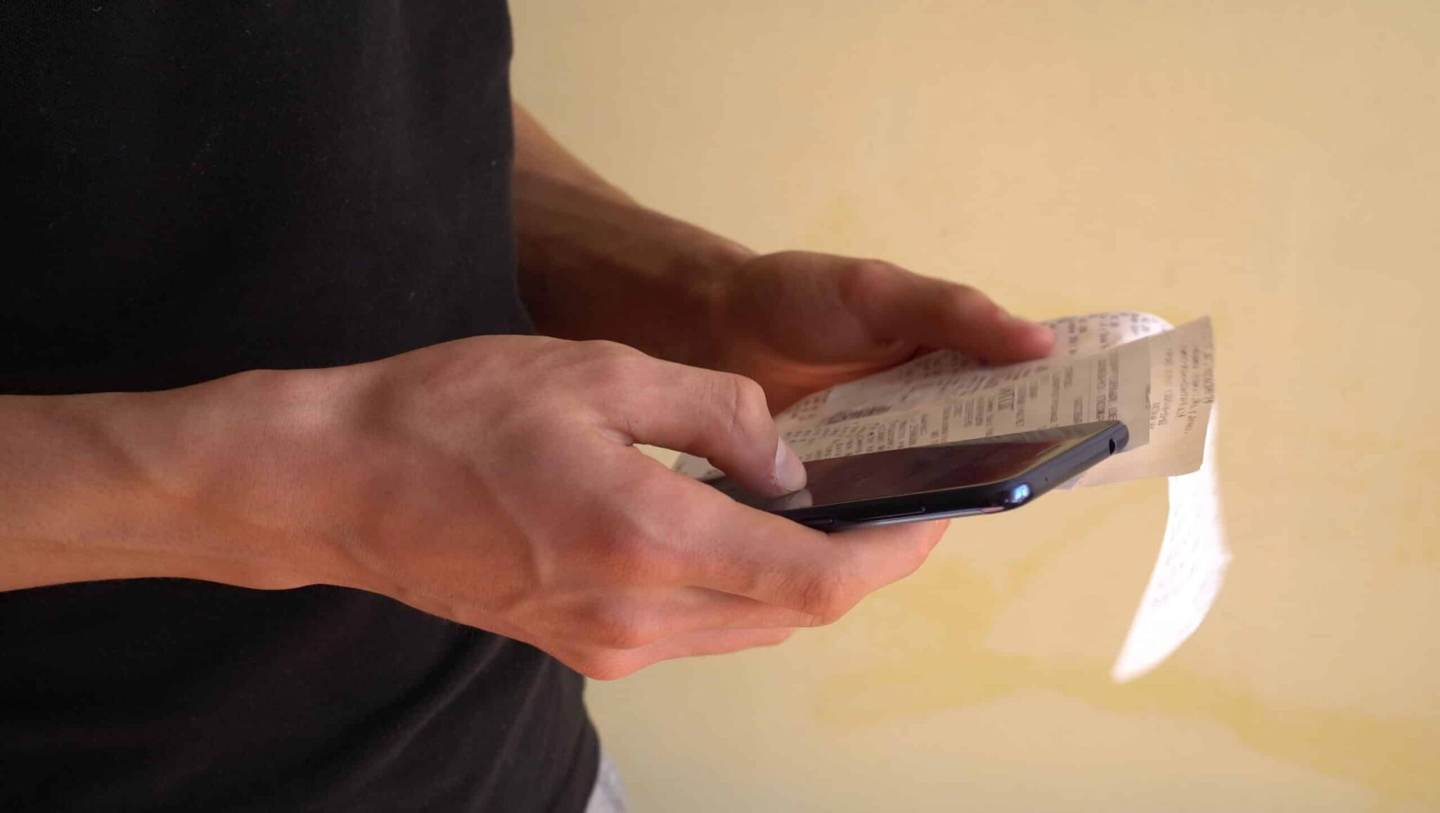 How to track your expenses effectively - Brigit Blog