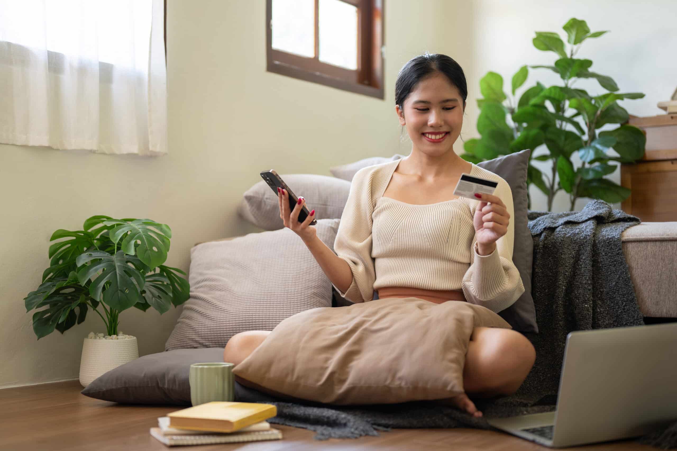 Financial minimalism: How it benefits your wallet - Brigit Blog