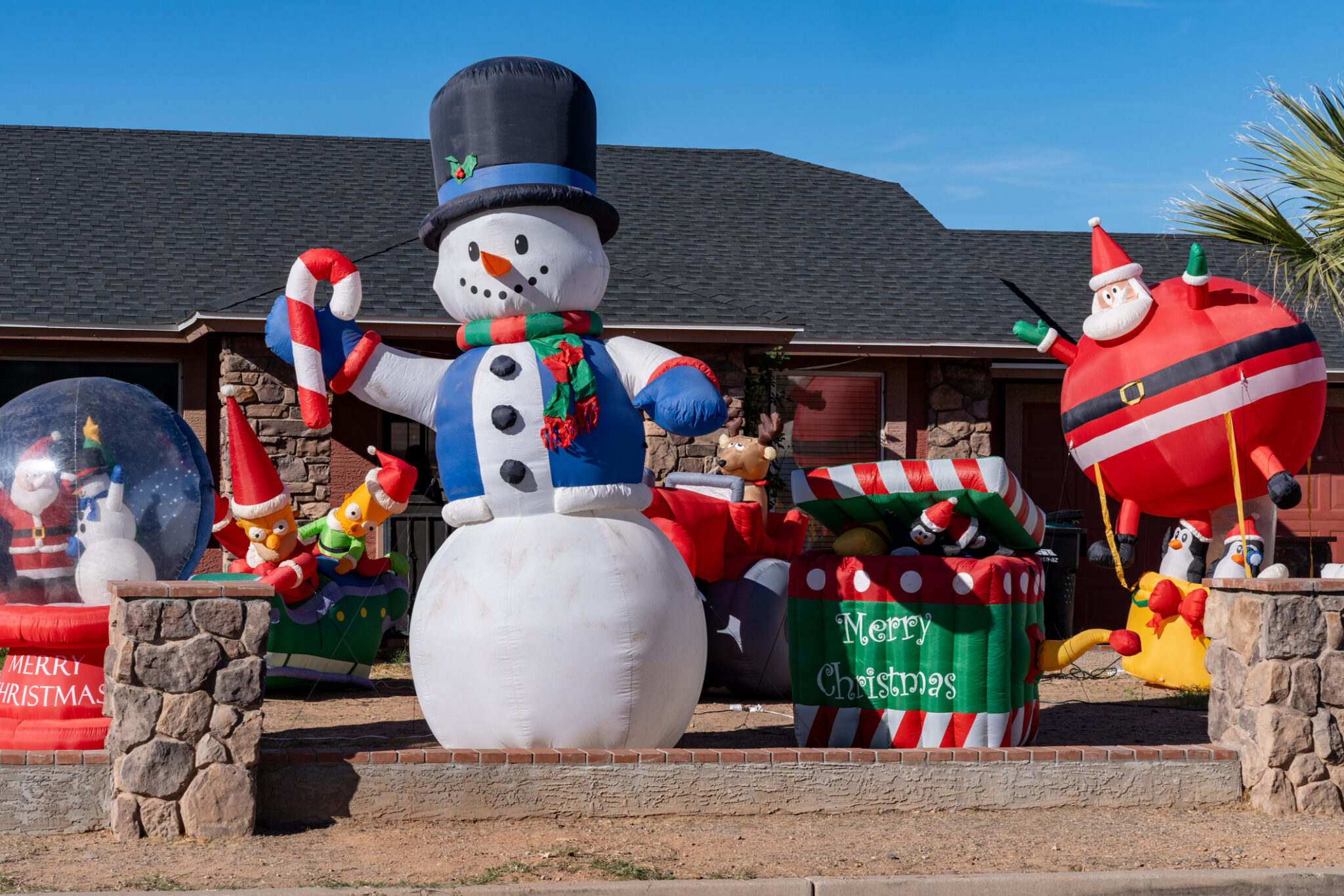 The holiday decorating dilemma: how much is too much? - Brigit Blog