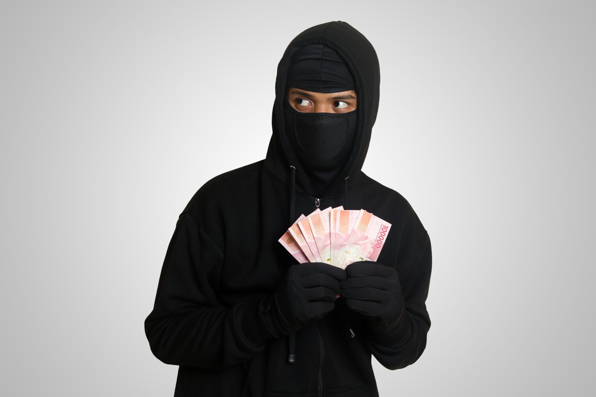 Revenge saving: Turning FOMO into financial momentum - Brigit Blog